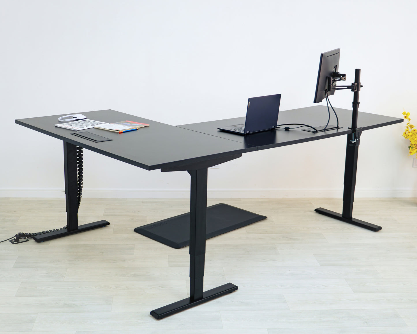 Corner Ryzer Frame - 90° - Black Adjustable Table Frame Legs ...